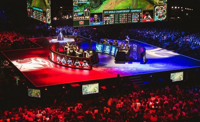Is League of Legends Dying? - LeagueTips